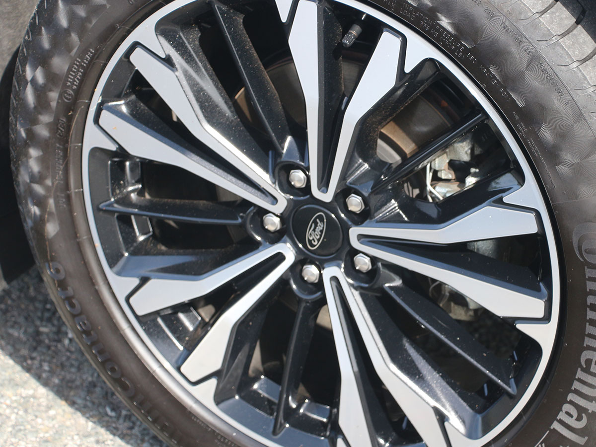 2020 Ford Escape St-Line X Ecoboost 2 AWD - Bay City Mitsubishi