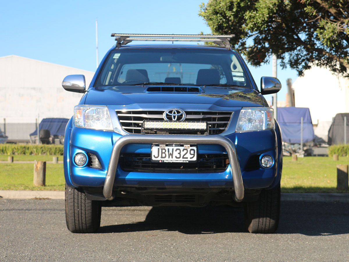 2015 Toyota Hilux SR5 4WD 3.0L Diesel Turbo - Bay City Mitsubishi