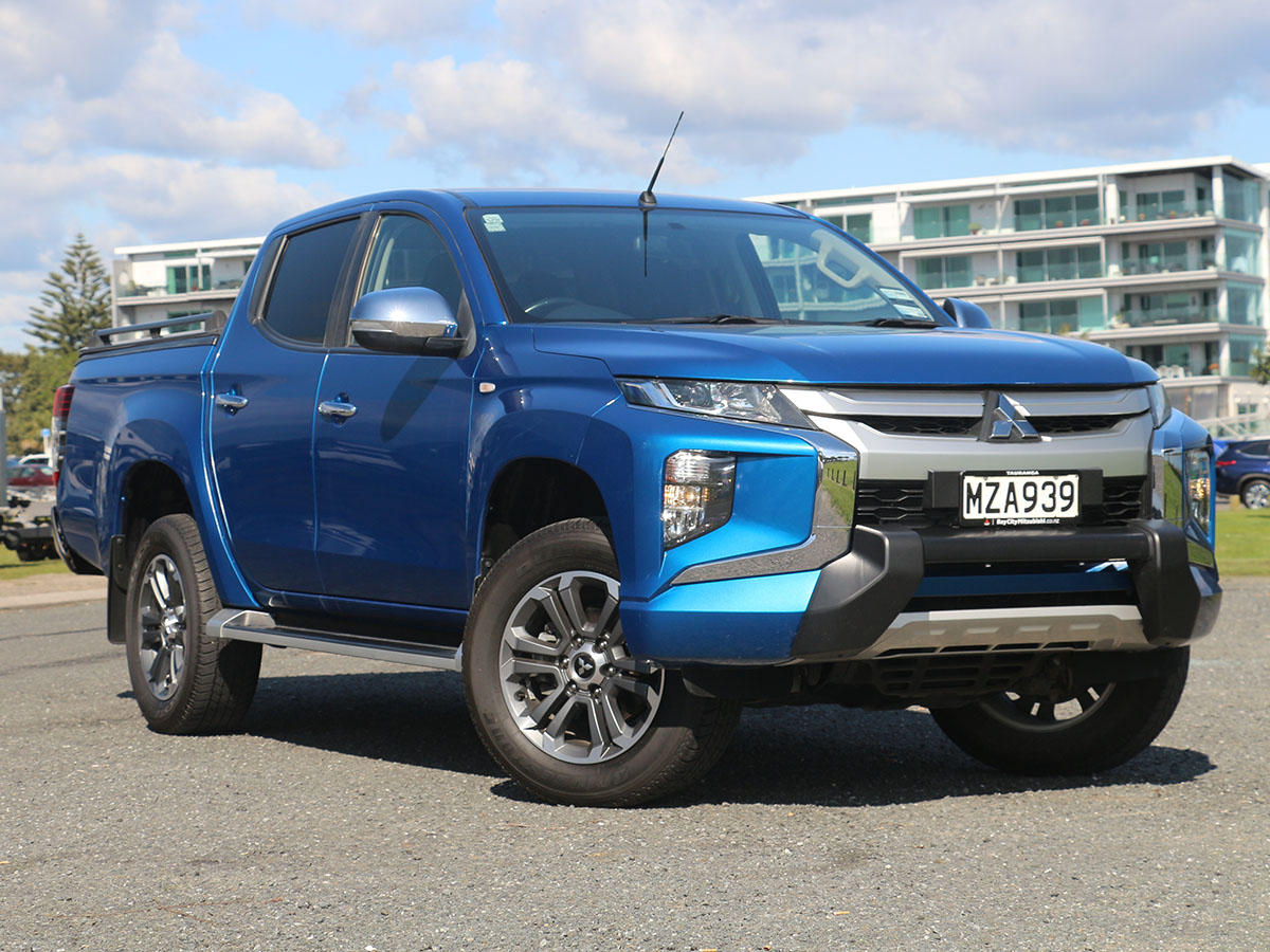 2020 Mitsubishi Triton GLXR 2.4L 2WD Diesel Turbo 6 Speed Manual - Bay ...