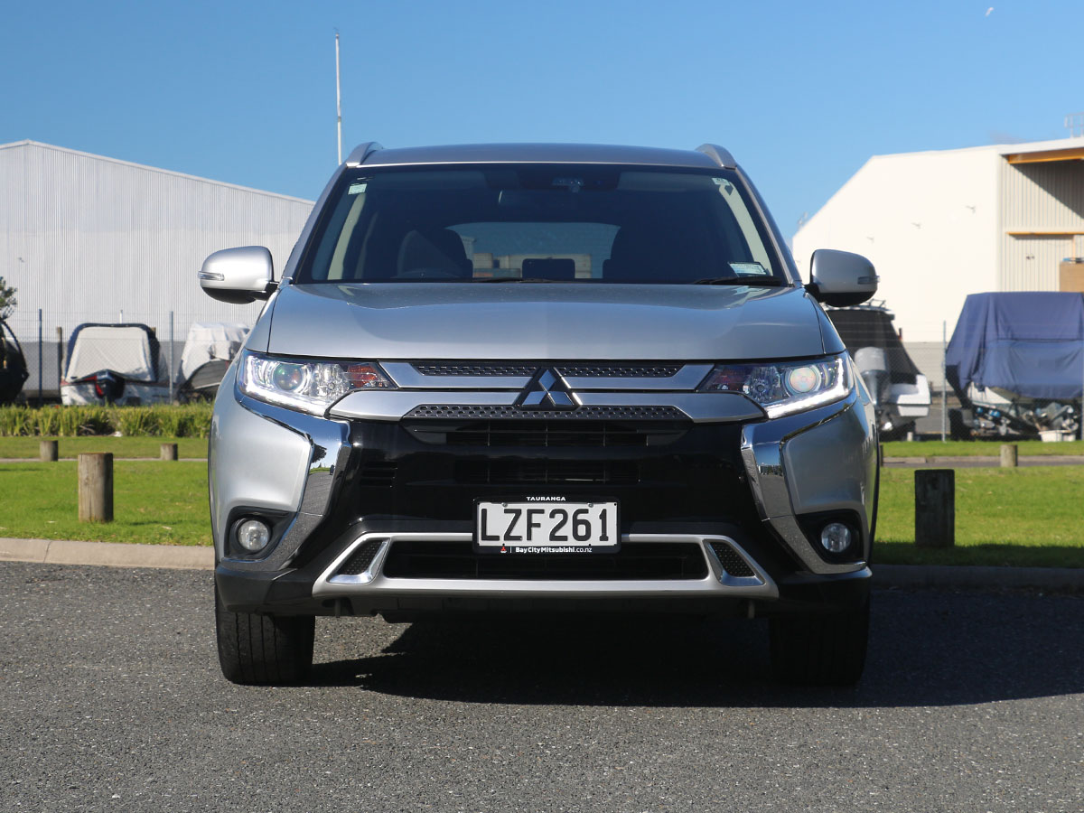 2019 Mitsubishi Outlander XLS 2.4L Petrol 4WD 7 Seater - Bay City ...