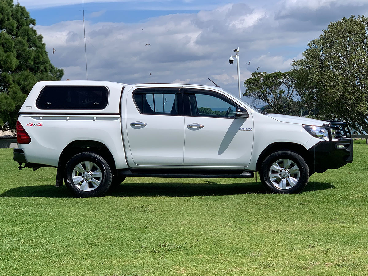 2017 Toyota Hilux SR 2.8L Diesel 4WD 6 Gear Auto - Bay City Mitsubishi